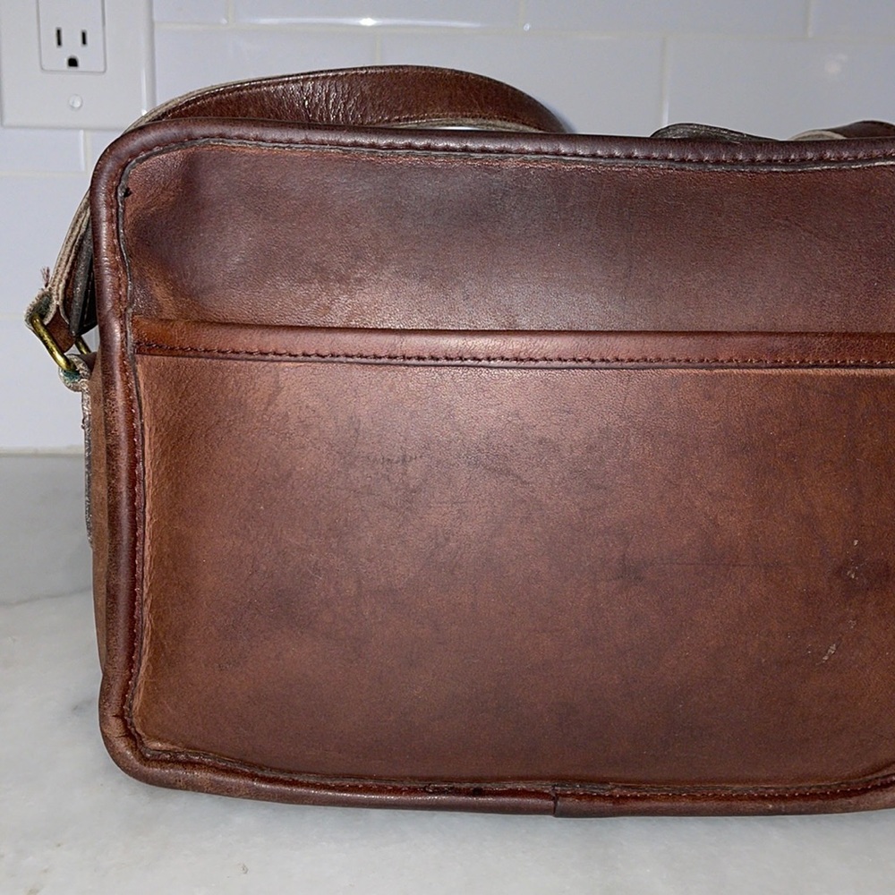 Coach Vintage Multi Compartment Metropolis Leather Cr… - Gem